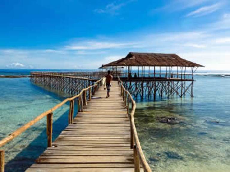 Surfing at the Philippine’s Surfing Capital: Siargao Island | The ...